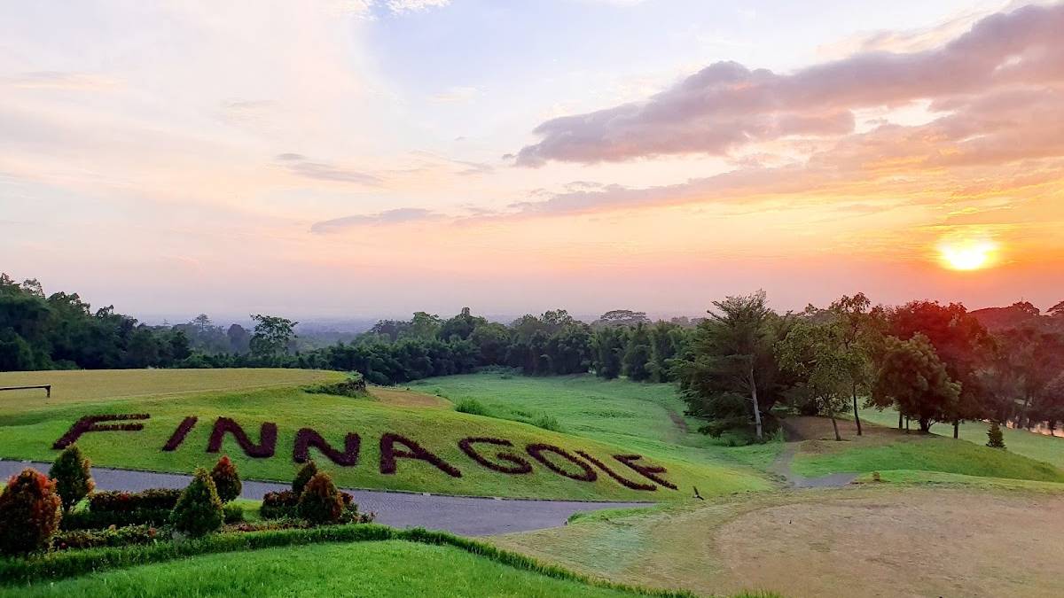 Review Finna Golf Prigen: Lapangan Golf Premium di Kaki Gunung Arjuno